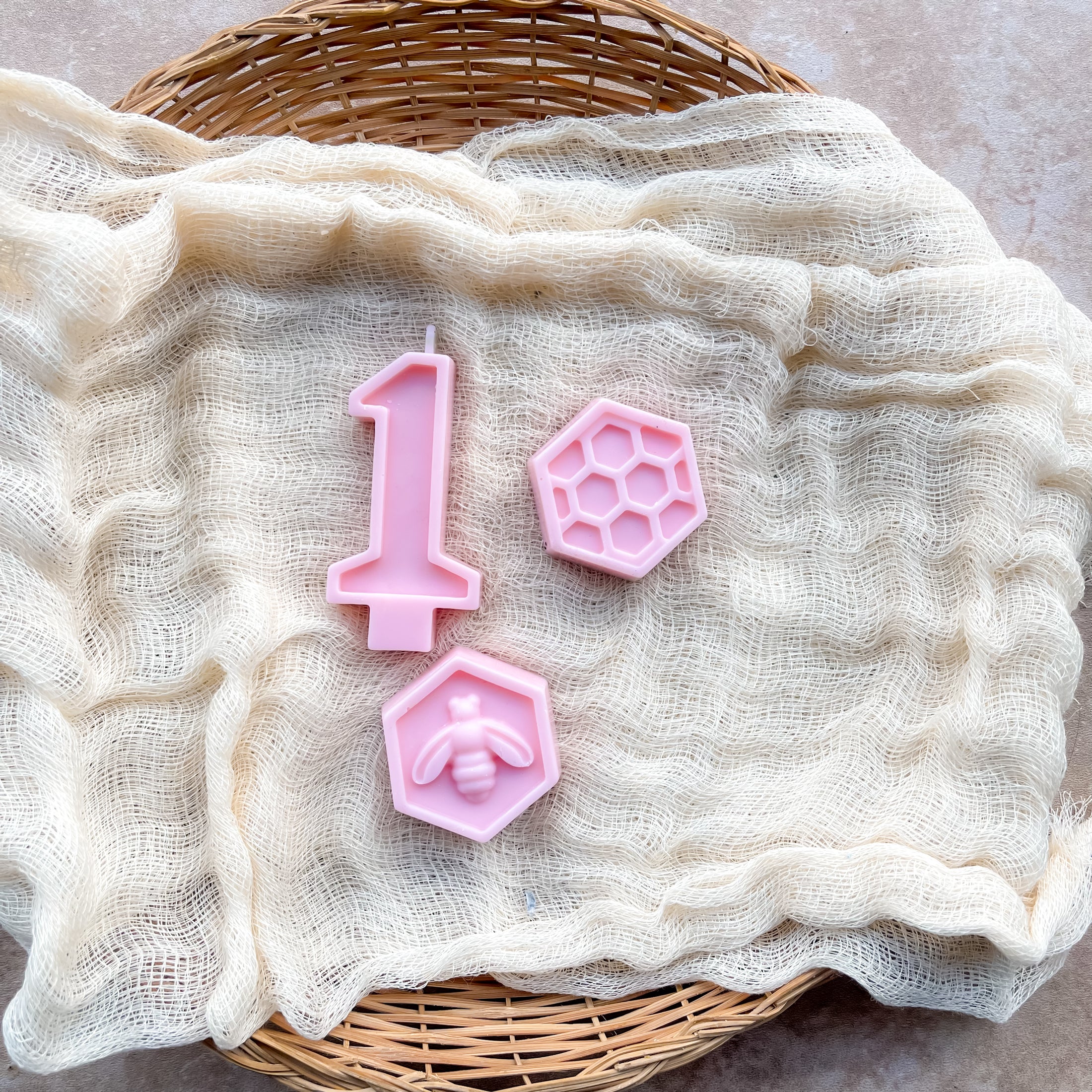 NUMBER CANDLES | Dyed – The Sud Sister