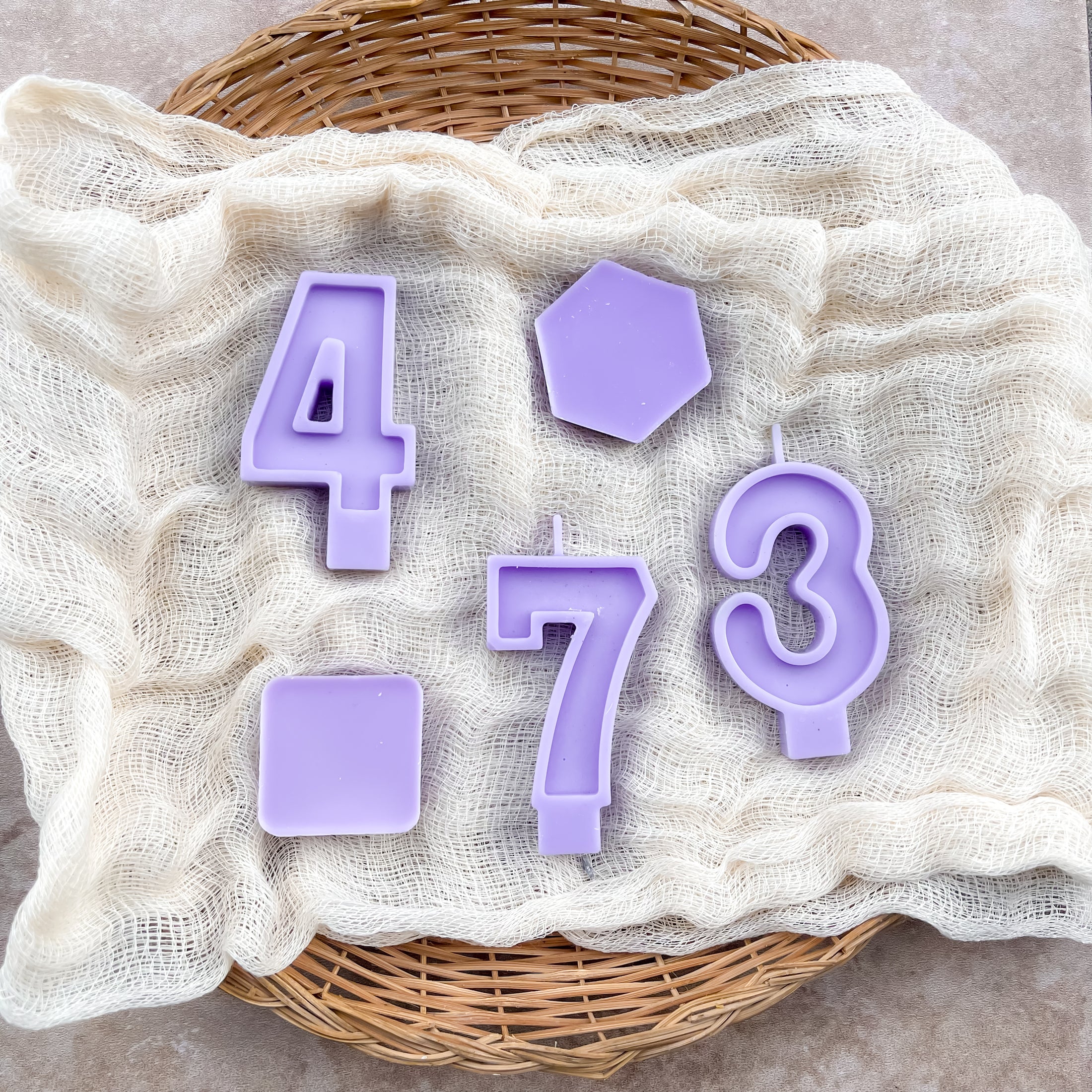 NUMBER CANDLES | Dyed – The Sud Sister